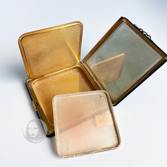 Vintage | Makeup | Vintage Make Up Powder Compact Mirror Art Deco Faux ...